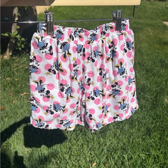 disney and co. | Bottoms | Disney Pink And White Minnie Mouse Shorts ...